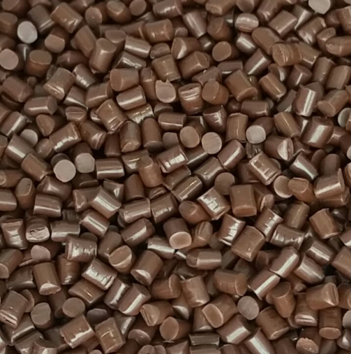 Мастербатч коричневый (MASTERBATCH POLYCOLOR BROWN 04025) | Позитив СТС